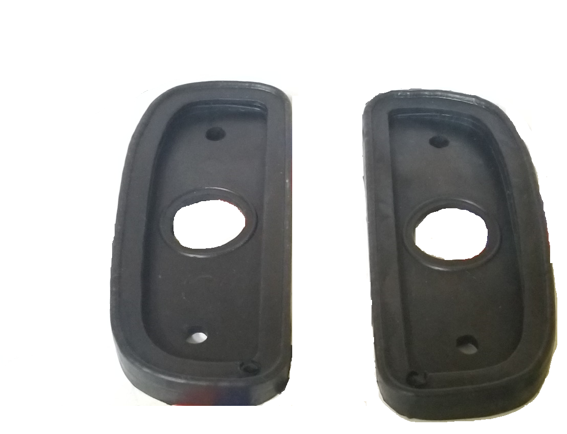 License Plate Light Housing Seals 1969-73 (510) 2 and 4 Door Only ...